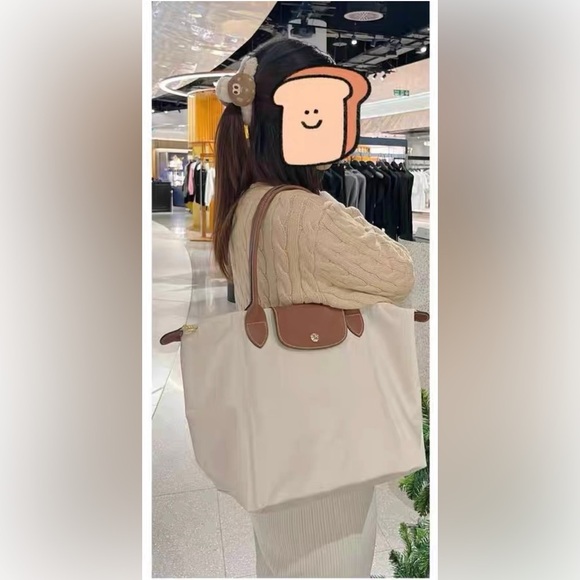 Longchamp | Bags | Longchamp Le Pliage Large Tote Bag Paper White Color ...